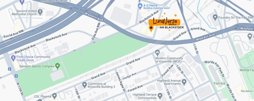 Luna at Lunaverse Knoxville – Welcome to Scruffy City